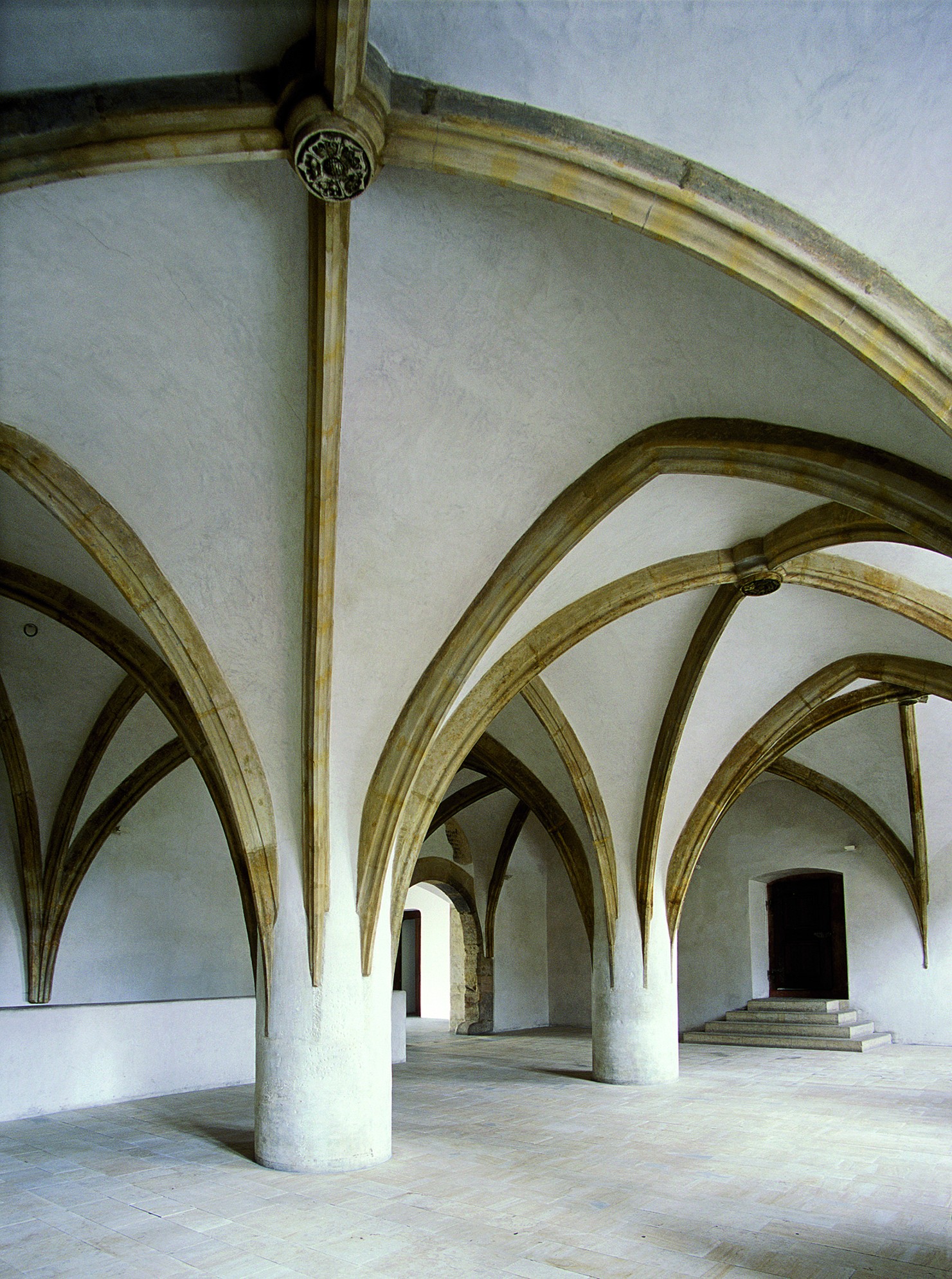 Novoměstská radnice, Karlovo náměstí čp. 1/23 | Encyklopedie Prahy 2